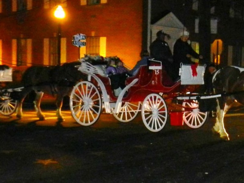 Horse-Drawn Carriage Rides Complement Christmas in Media - Media, PA Patch