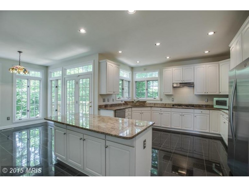 Immaculate House Ready For Your New Home?! This Immaculate 4 Bedroom